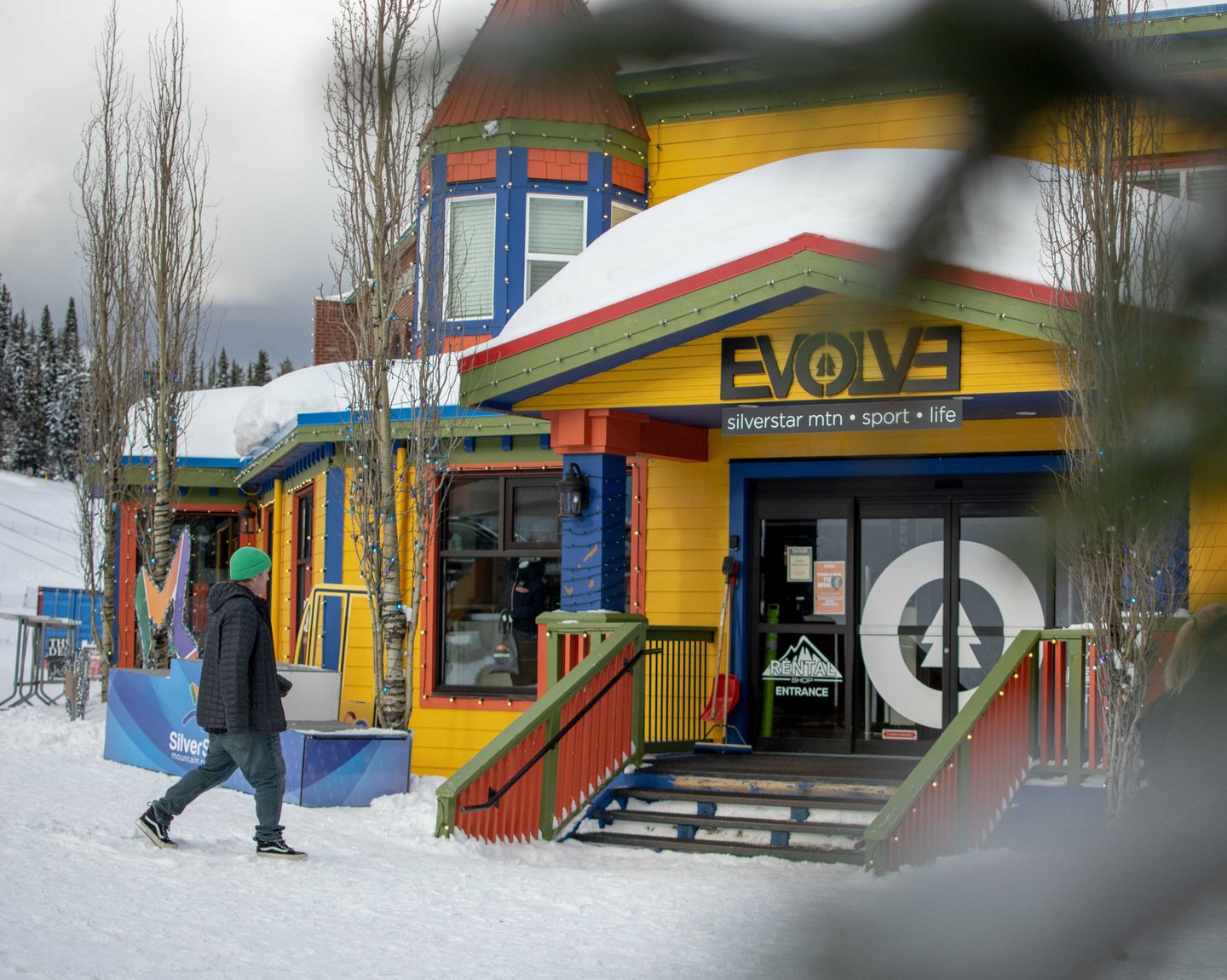 Where the Locals Shop: 5 Places to Buy Gear This Winter – Destination ...